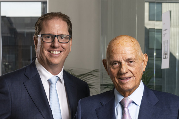 JB Hi-Fi CEO Richard Murray steps down to take helm at Premier