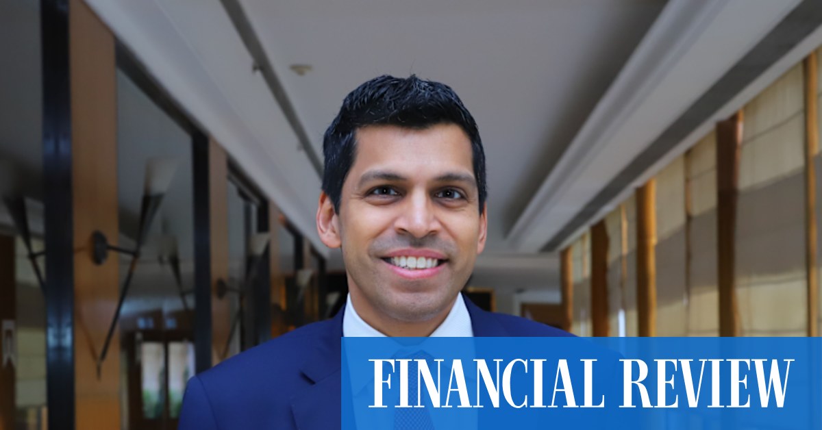 Annamanna onlyfans nice small, pierced tits and a cute look.