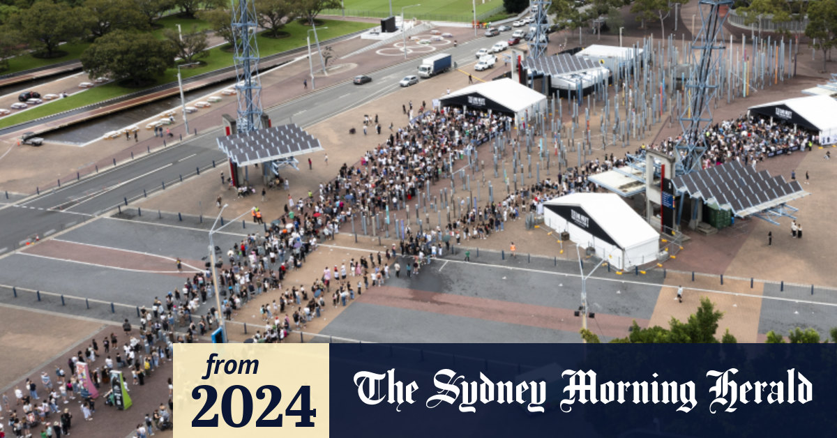 Taylor Swift Sydney: Fans queue in thousands outside Accor Stadium