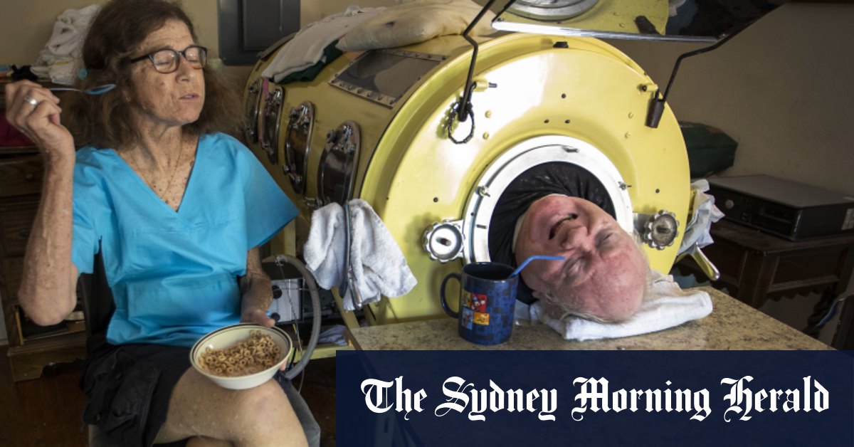 Paul Alexander: Man who lived in iron lung dies aged 78