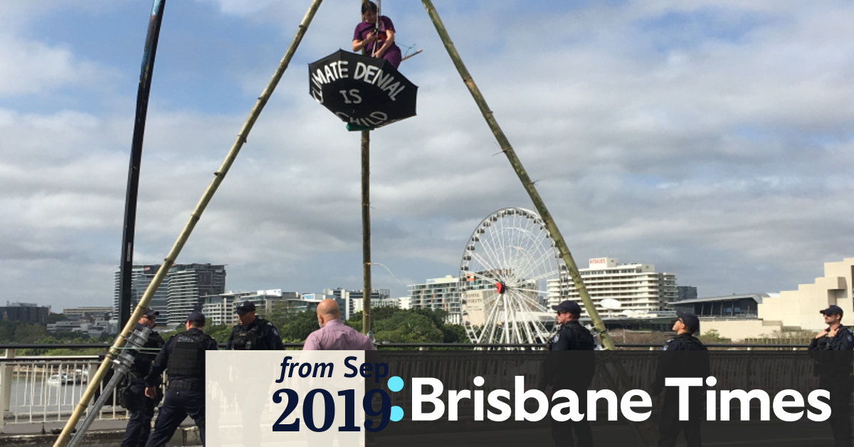 Four charged over tripod protest on Brisbane's Victoria Bridge