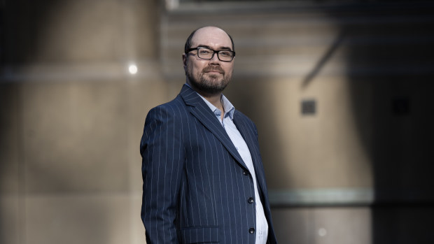 Perpetual investment manager uses AI to help crack winning stock code