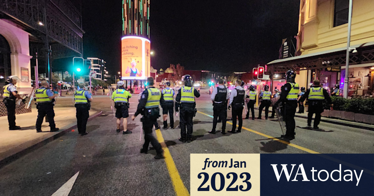 Australia Day: Crowds pelt police with rocks, bottles, brick in Perth ...
