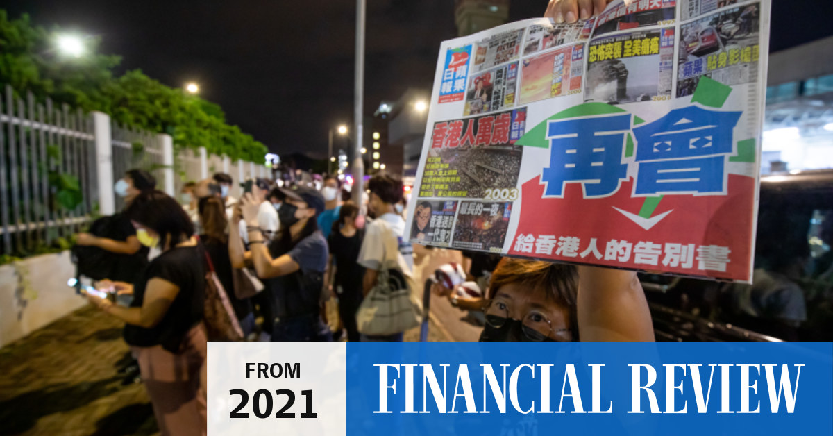 Apple Daily: Hong Kong newspaper critical of China shuts down