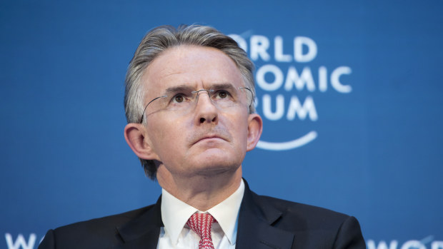 HSBC chief John Flint steps down