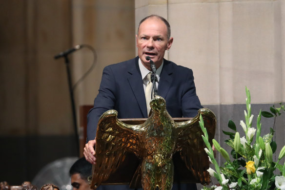 Victorian Premier John Cain remembered by hundreds at state memorial ...
