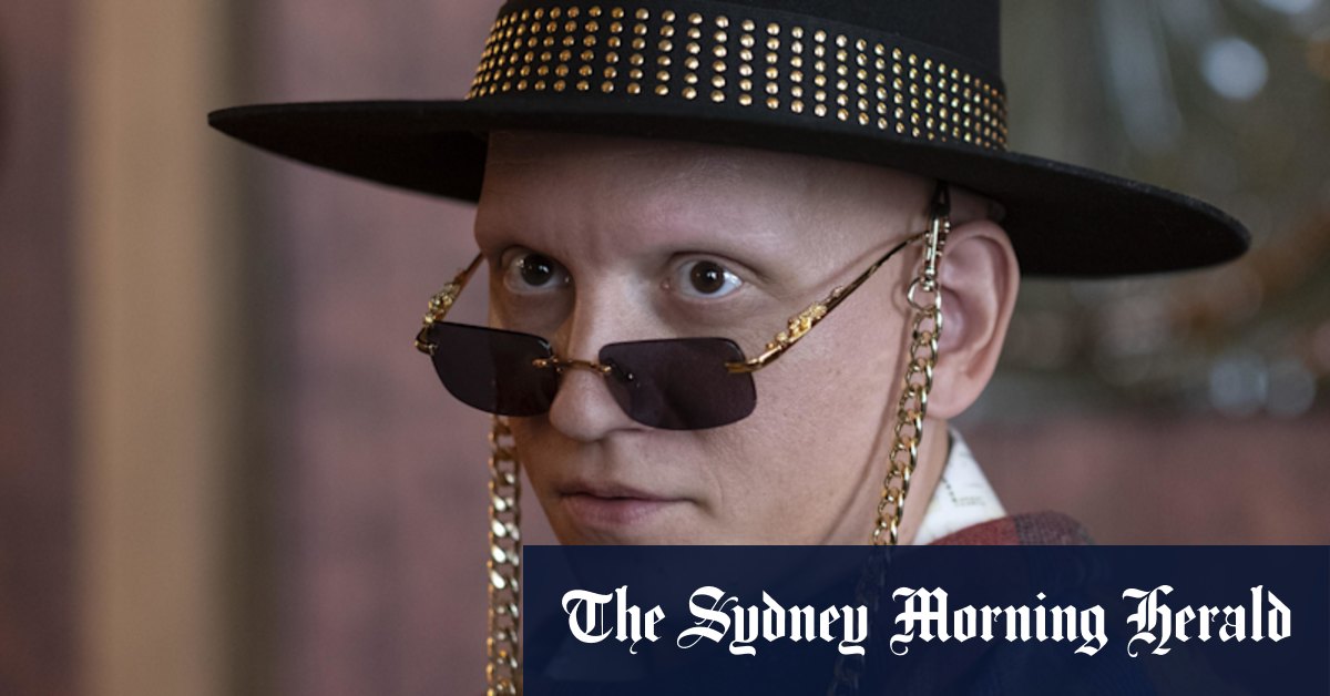 Australian TV gangster fashion is embarrassing, take these mobster ...