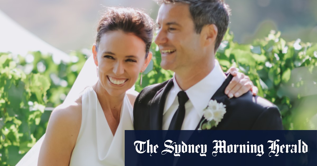 Jacinda Ardern and Clarke Gayford are married at Hawke’s Bay vineyard in NZ