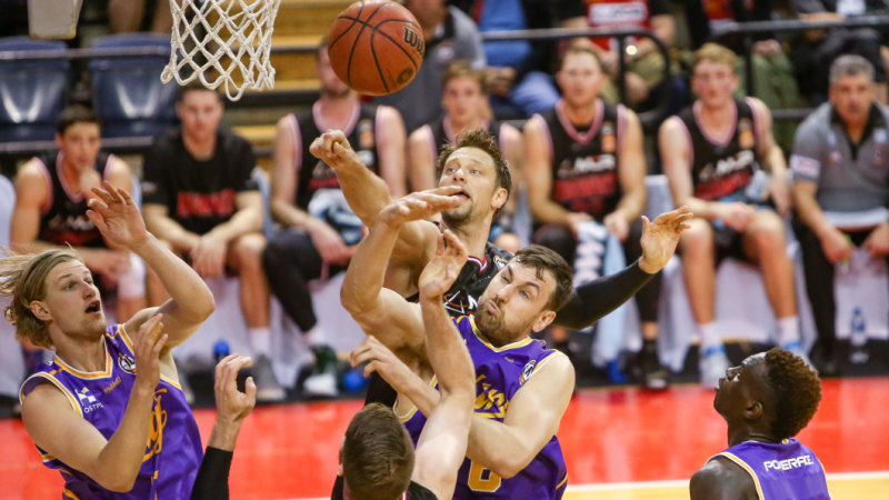 Andrew Bogut, NBL referees have first run in