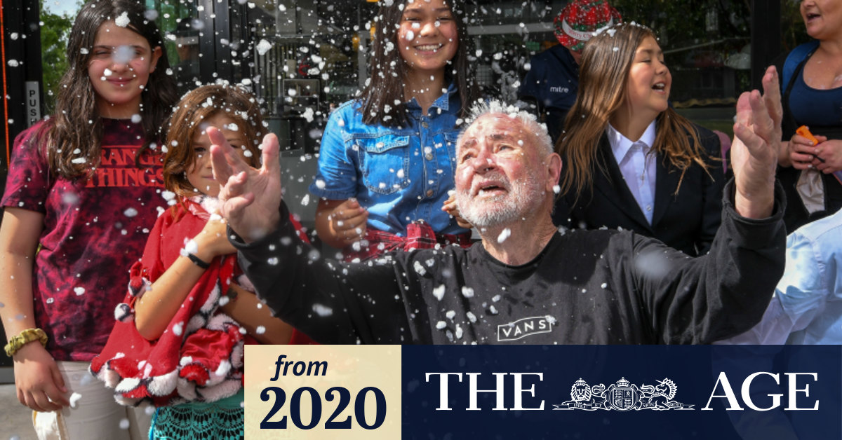 Les Twentyman's 'family' reflects on doing it tough in the toughest year