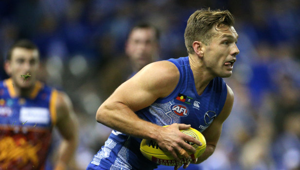 Shaun Higgins wins back-to-back Syd Barker Medals