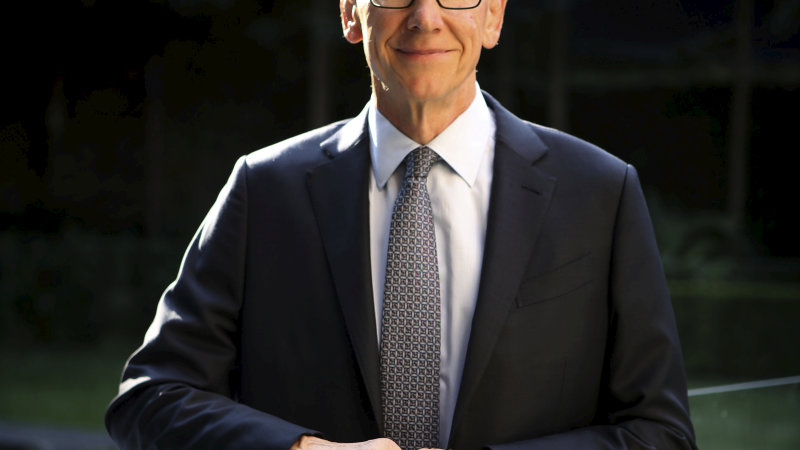 Pen pals: David Kingston takes on Geoff Wilson over ALF LIC