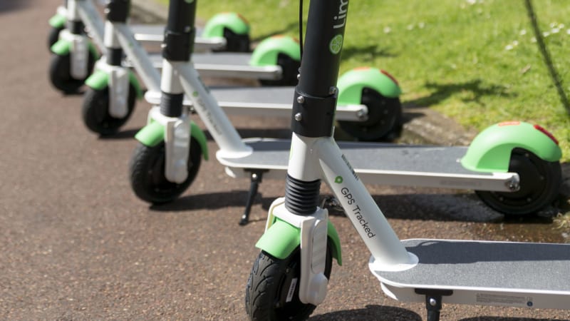 Dockless electric scooter-share scheme zooms in on Brisbane