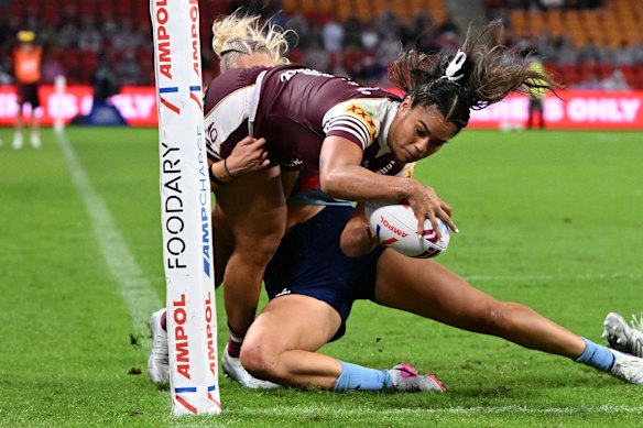 Blues hold out Maroons in epic finish to secure Origin series victory