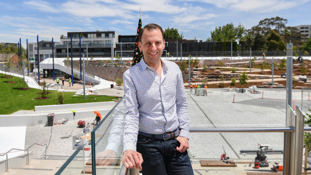 Portrait to be returned to developer after 'art for influence' row