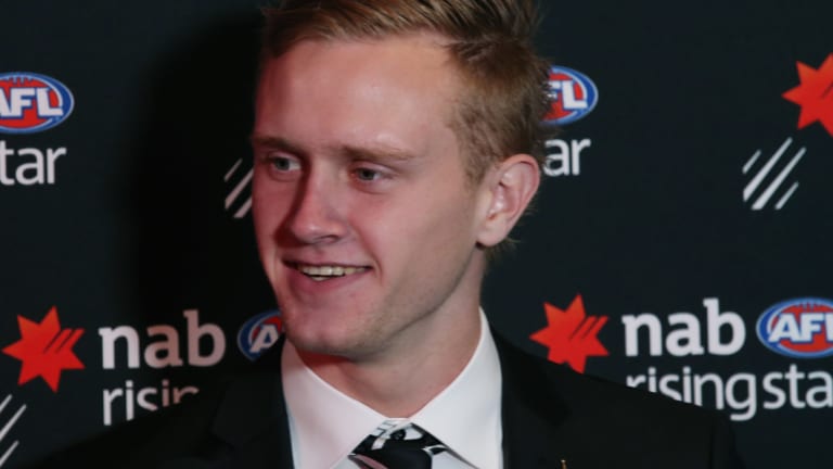 Jaidyn Stephenson wins AFL Rising Star award