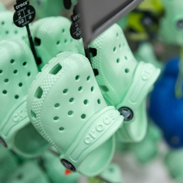 Crocs shoes and Junya Watanabe’s New Balance 1906L sneaker-loafer show ...