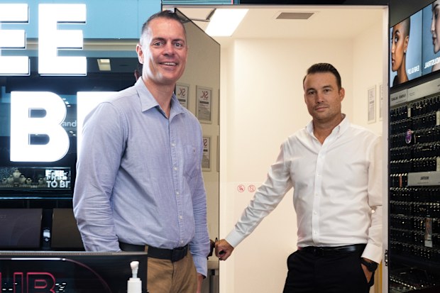 SkinKandy IPO nears top end of pricing range