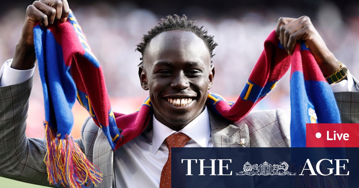 AFL finals 2025: Kevin Sheedy speaks up about Essendon captain Zach ...