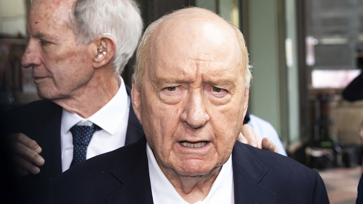 Alan Jones: Ex-shock jock scores minor court win before abuse hearing ...