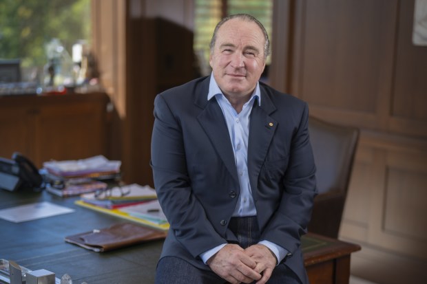 Linfox’s Armaguard makes deal with banks, supermarkets to save cash