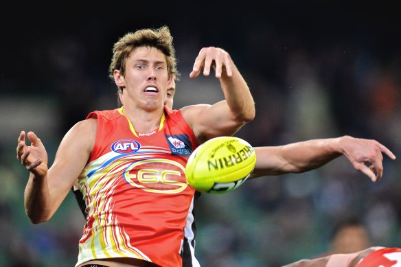 AFL 2022: Sydney Swans Tom Hickey, the Ruck Jesus, has hands full ...
