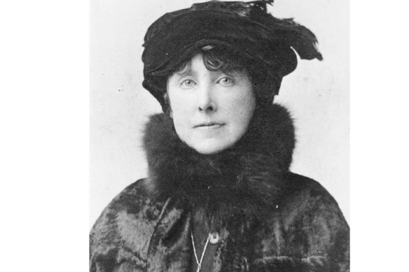 She married a gaslighting bigamist, then wrote a best-selling novel