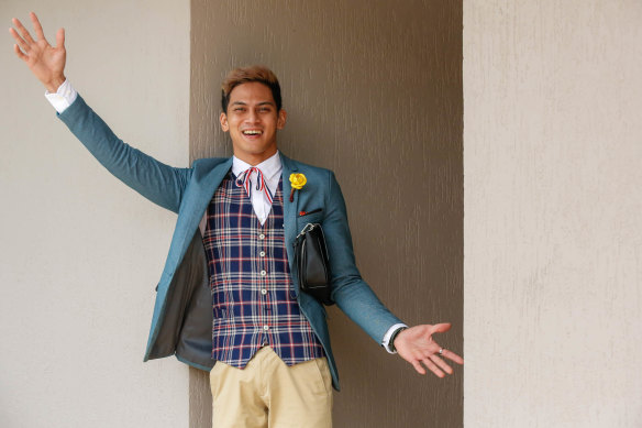 The fashion competition men have a better chance of winning