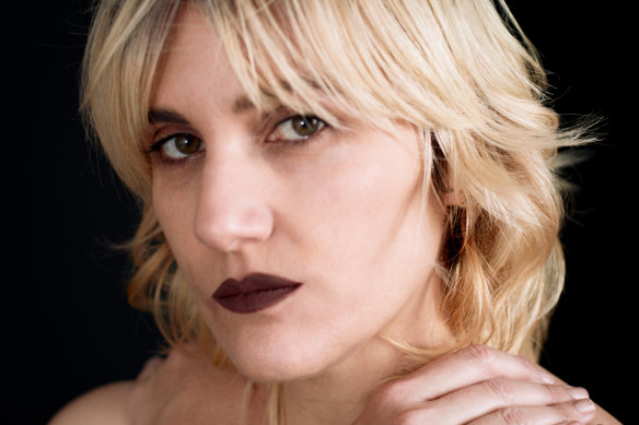 Celebrity friends taught Laura Jean that fame wasn’t for her