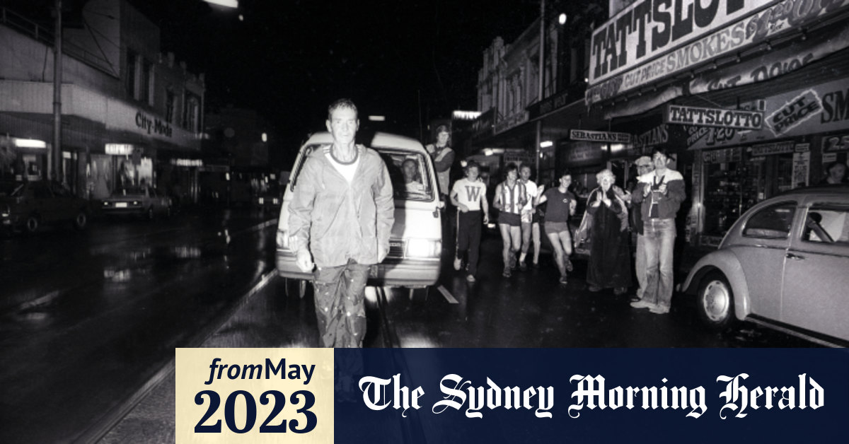 From the Archives, 1983: Cliff Young makes running history at 61