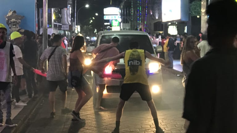 Schoolies behaving badly in Bali