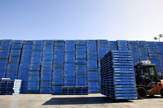 BXB ASX: CHEP pallets owner Brambles faces stiffer competition