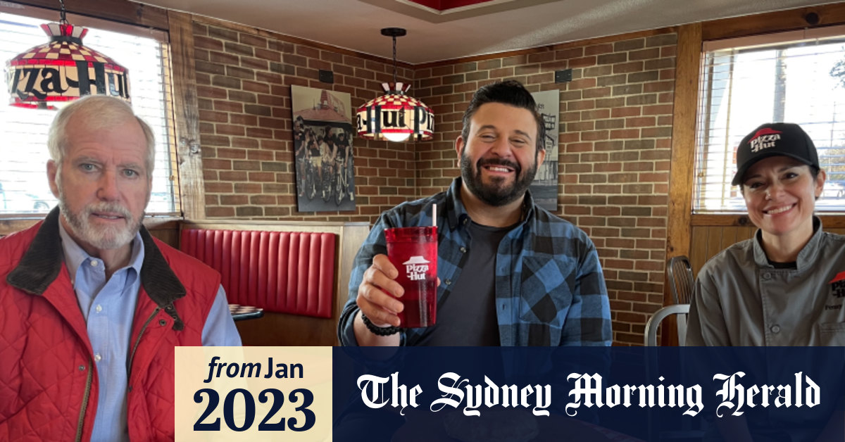 Adam Eats the 80s review: Adam Richman explains 1980s America through ...