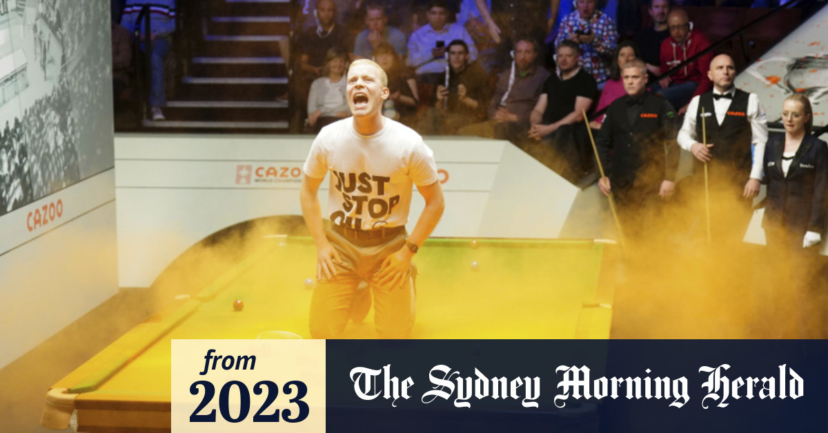 Snooker protest: Play stopped at World Snooker Championships