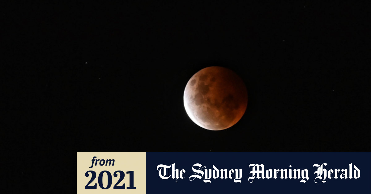 Super moon: Sydney takes ‘pole position’ in rare super blood display