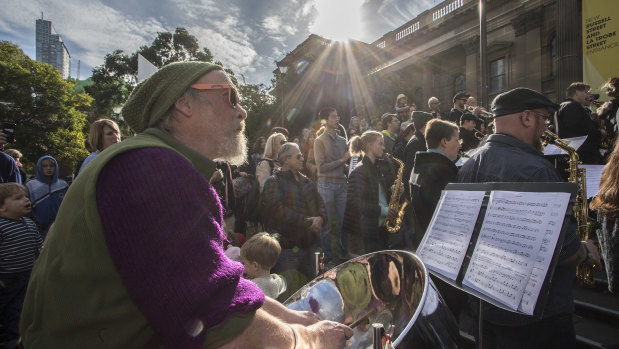 Melbourne Express, Monday, June 4, 2018