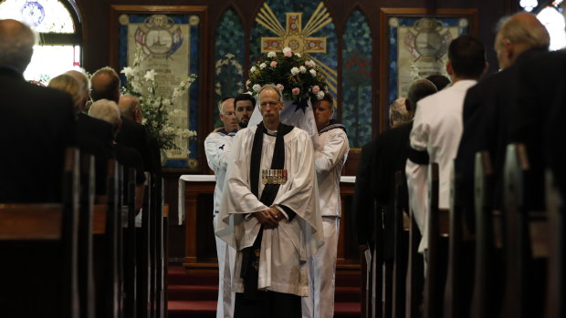 'Dad was like a lighthouse': Vice-Admiral given hero's farewell