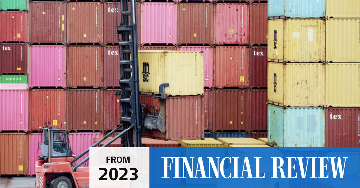 Shipping costs 2023: Why container freight rates will stay ...