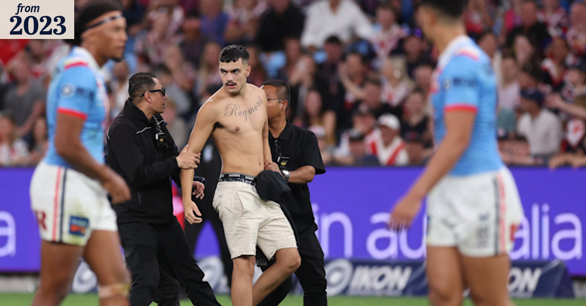NRL 2023: Sydney Roosters v St George Illawarra Dragons pitch invasion ...