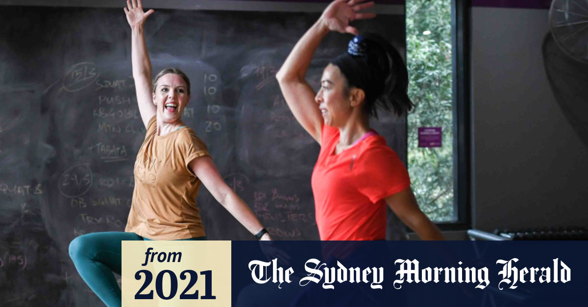 Step and 90s fitness Australia: exercise benefits