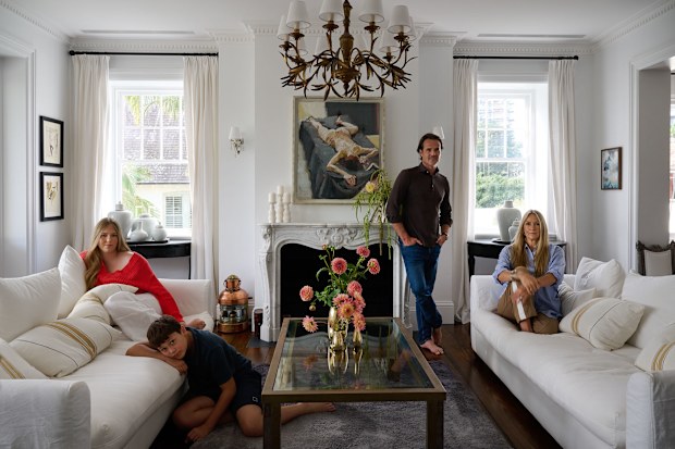 Luxury real estate: Fashion icon Collette Dinnigan sells Darling Point ...