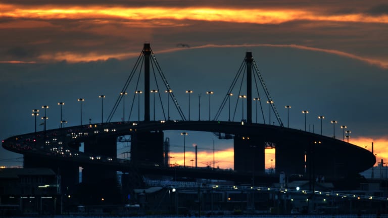 Flashback 1978: The West Gate Bridge opens