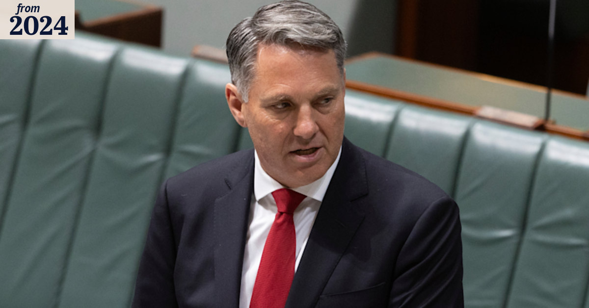 ADF commanding officers’ medals stripped by Richard Marles