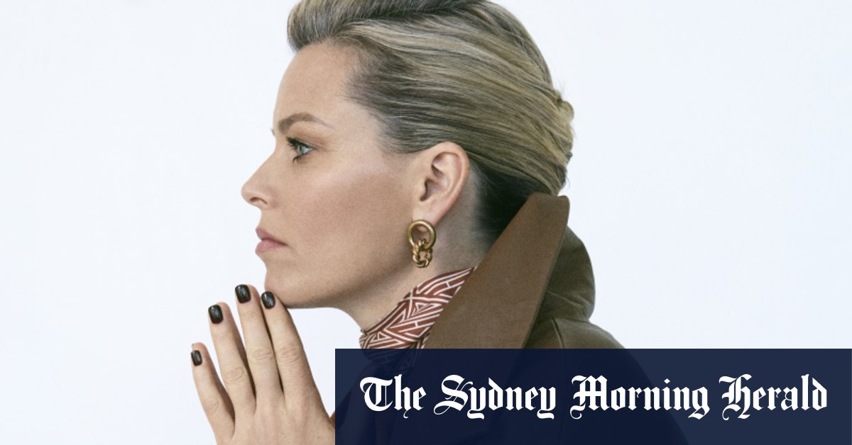 Elizabeth Banks on her new film, The Beanie Bubble