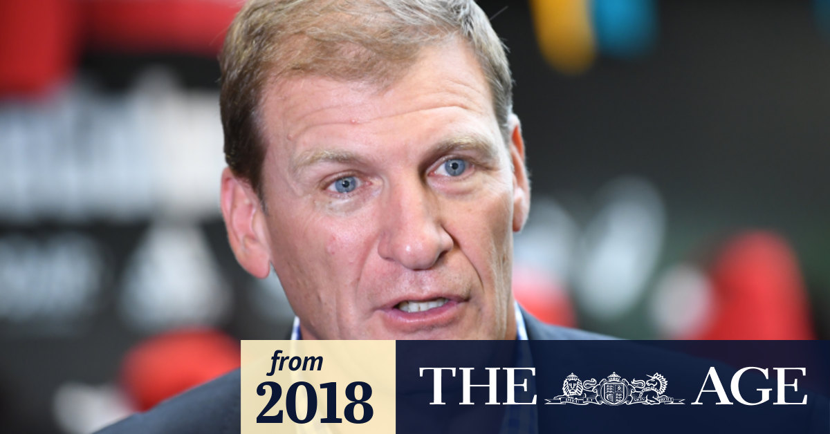 Michael Christian apologises over talk with amateurs umpire