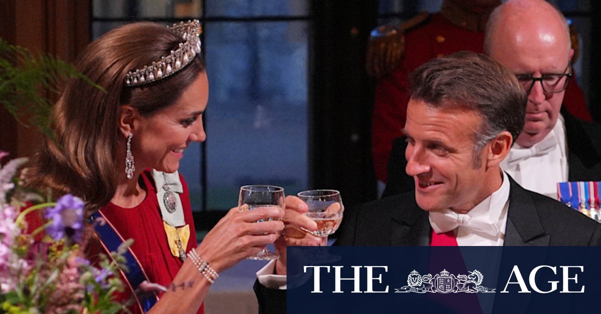 Film tres sexe arrived to the place and pressed the