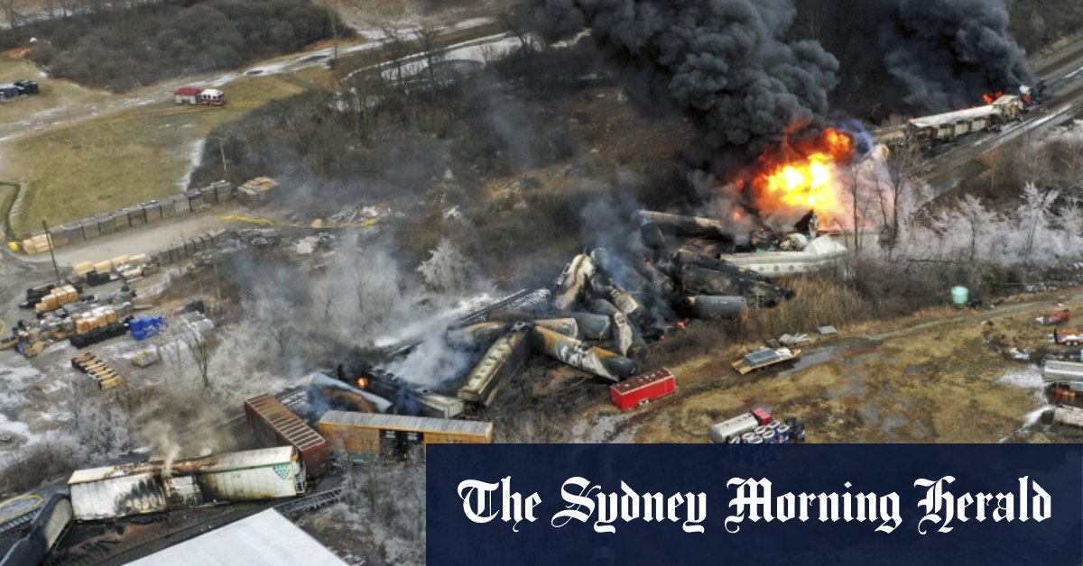 Ohio toxic spill: Angry residents want answers on train derailment and ...