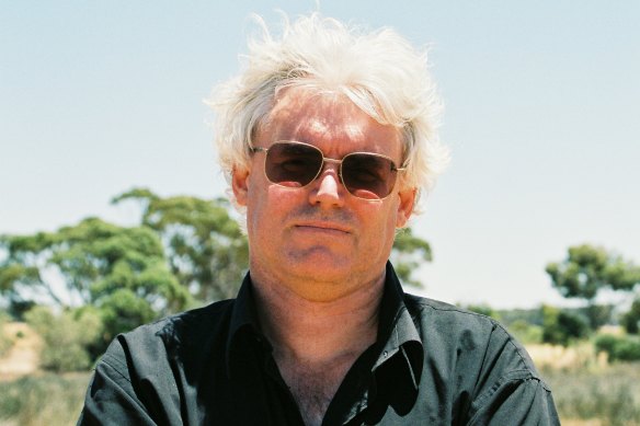 John Kinsella's Hollow Earth satirises ideas of other worlds and ...