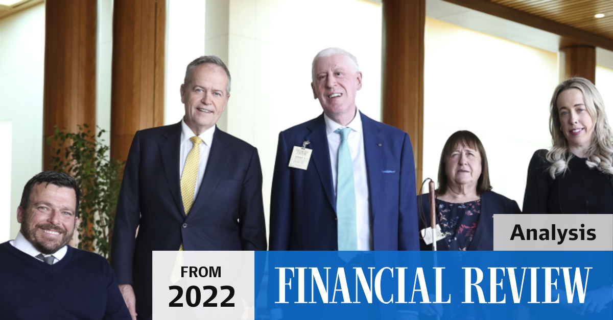 Disabiliy insurance: Bill Shorten resets the NDIS with Kurt Fearnley ...