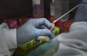 Inside a COVID-19 lab and why more people return inconclusive tests